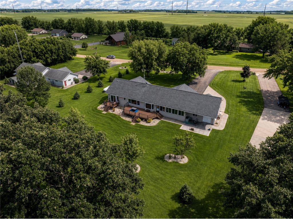 4 S Fox Lake Drive E, Manyaska Twp, MN, 56171 | MLS: 7020975 | Edina Realty