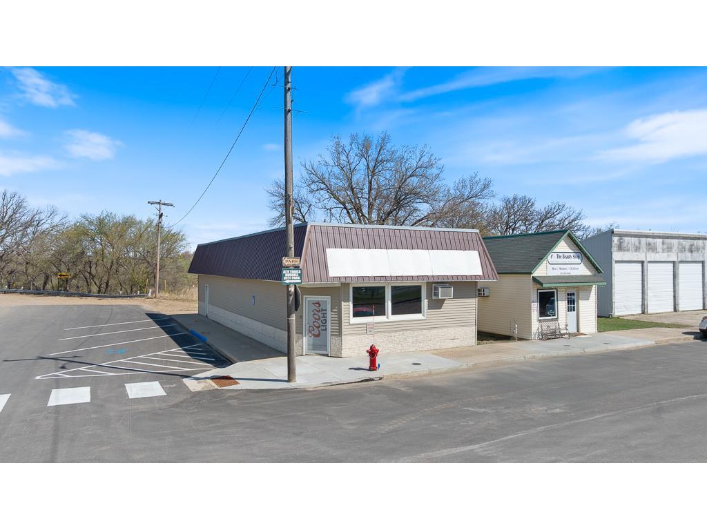 400 Front Street, Russell, MN, 56169 | MLS: 6716993 | Edina Realty