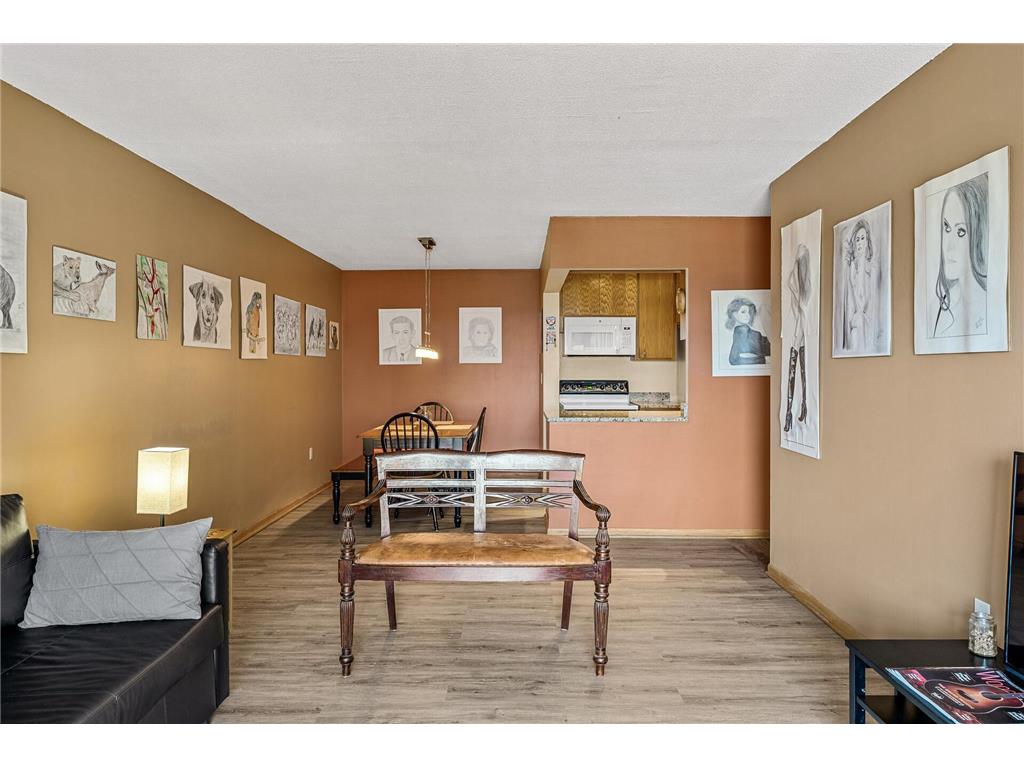 400 Groveland Avenue #1810, Minneapolis, MN, 55403 | MLS: 6749784 ...