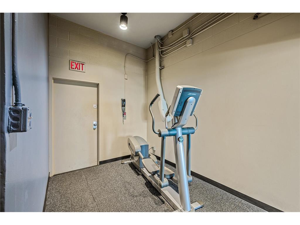 400 Groveland Avenue #1810, Minneapolis, MN, 55403 | MLS: 6749784 ...