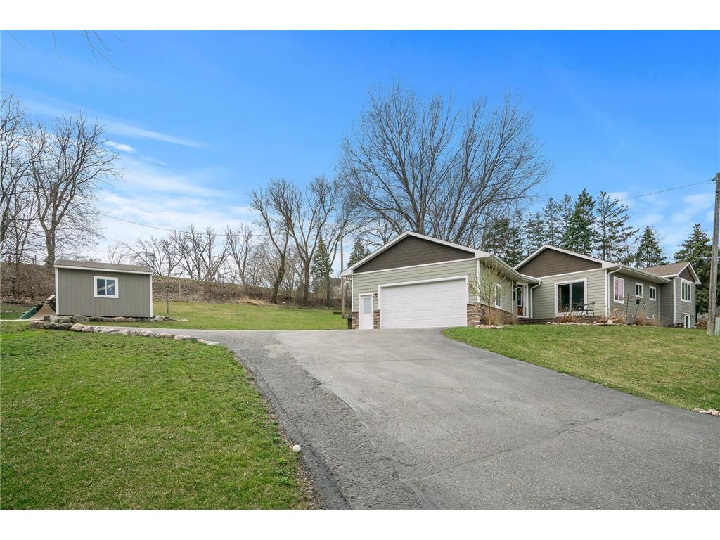 400 Lake Avenue, Waverly, MN, 55390 | MLS: 6517983 | Edina Realty