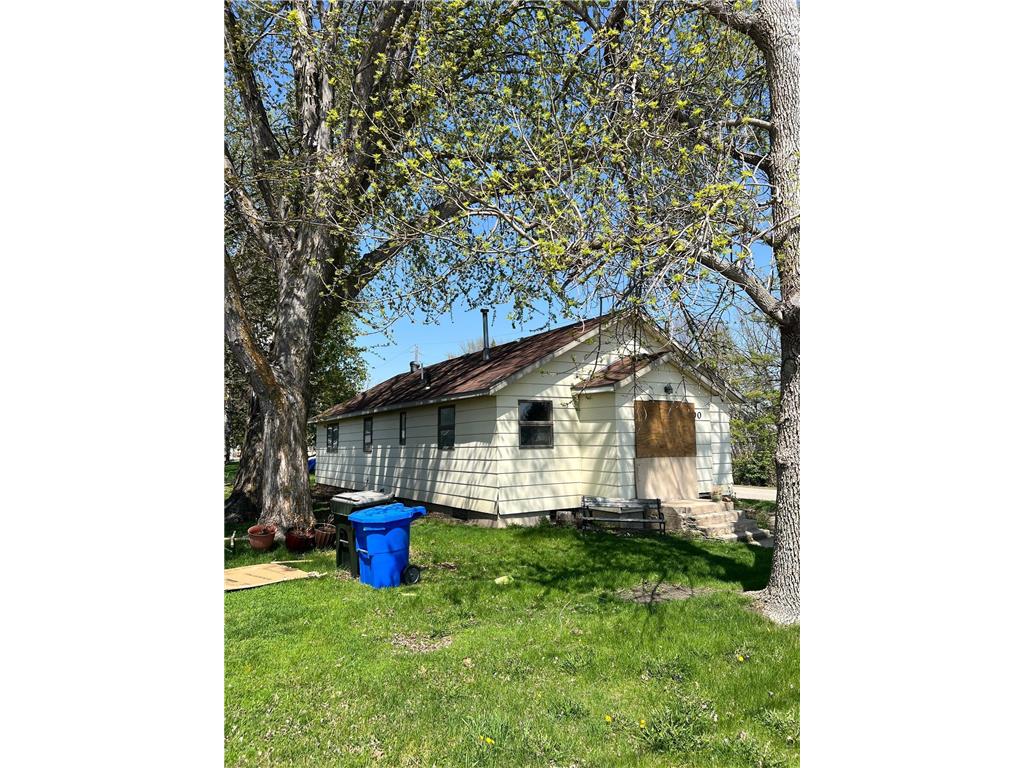 400 Main Street, Ashby, MN, 56309 | MLS: 6715641 | Edina Realty