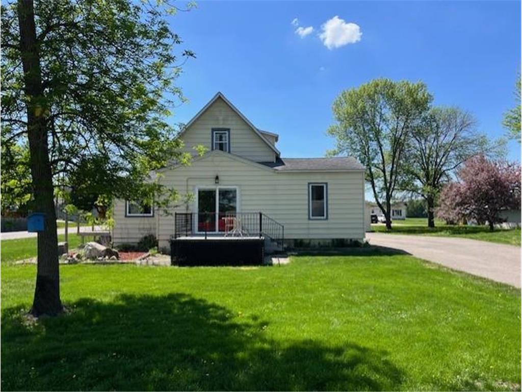 400 Main Street W, Morristown, MN, 55052 | MLS: 6719786 | Edina Realty