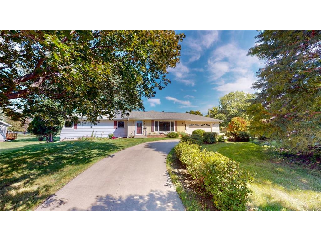 401 20th Street SW, Rochester, MN, 55902 | MLS: 6256692 | Edina Realty