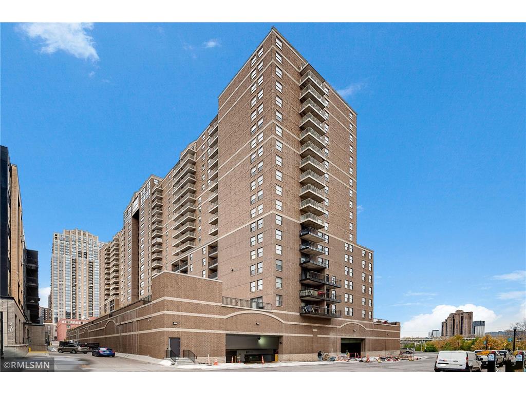 401 S 1st Street #314, Minneapolis, MN, 55401 | MLS: 6456403 | Edina Realty