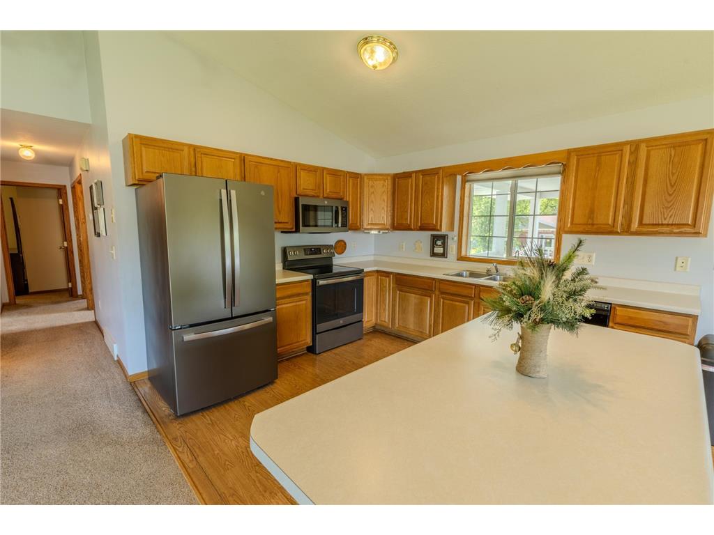 401 Sanford Road, Benson, MN, 56215 | MLS: 6541728 | Edina Realty