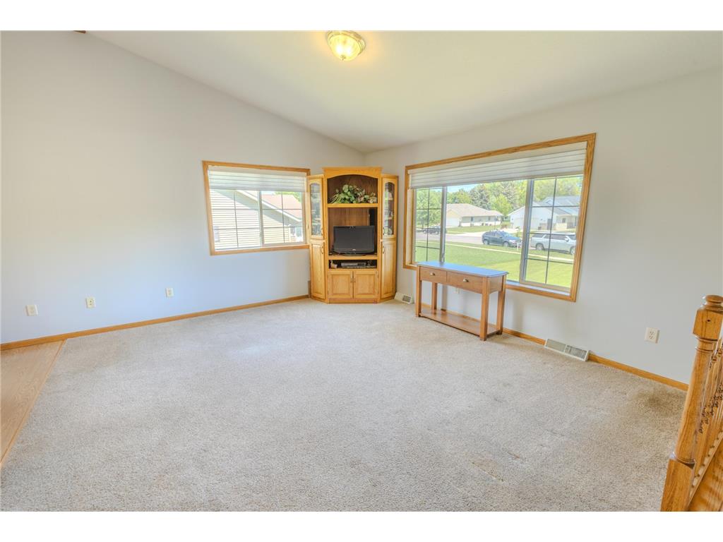 401 Sanford Road, Benson, MN, 56215 | MLS: 6541728 | Edina Realty