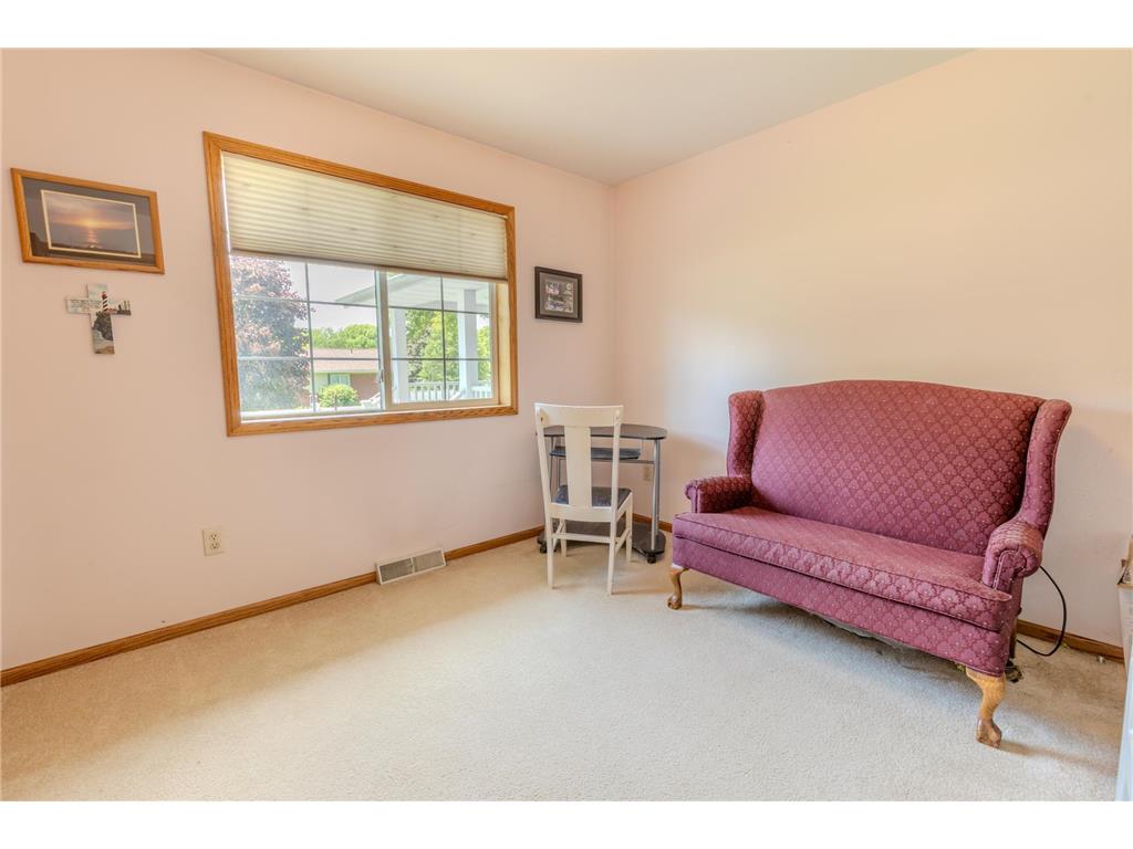 401 Sanford Road, Benson, MN, 56215 | MLS: 6541728 | Edina Realty