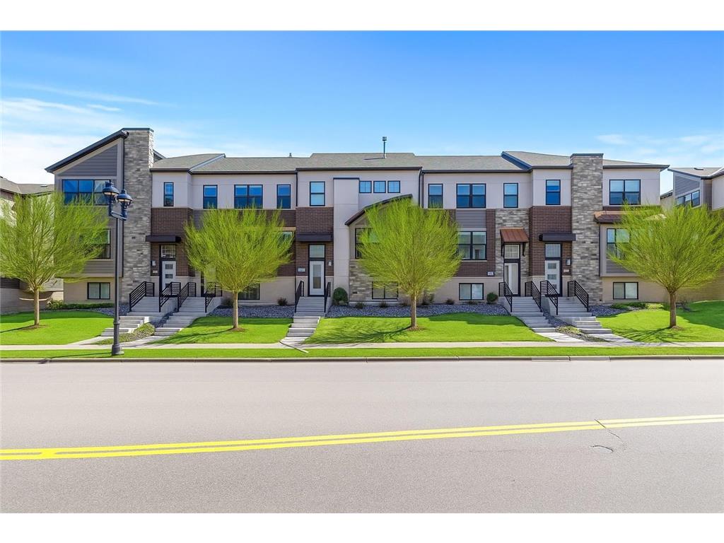 4025 River Valley Way, Eagan, MN, 55122 | MLS: 6768569 | Edina Realty