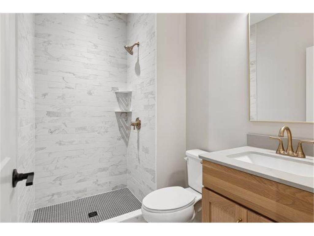 4029 Arbor Drive, Woodbury, MN, 55129 | MLS: 6707999 | Edina Realty