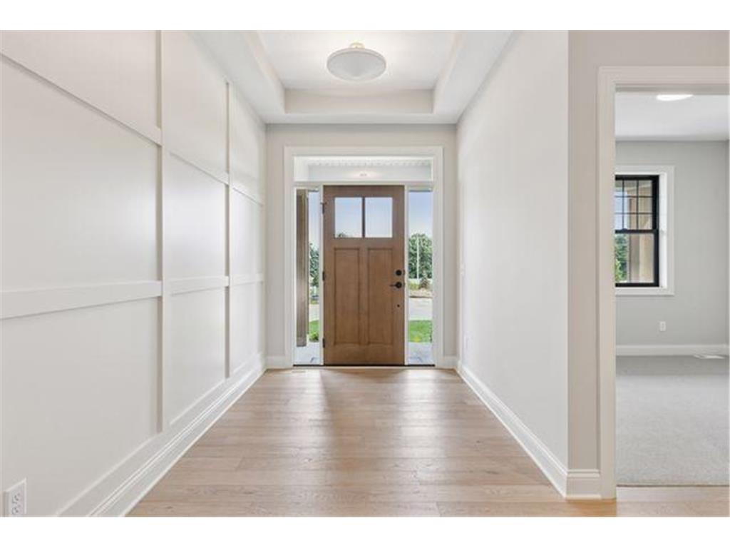 4029 Arbor Drive, Woodbury, MN, 55129 | MLS: 6707999 | Edina Realty