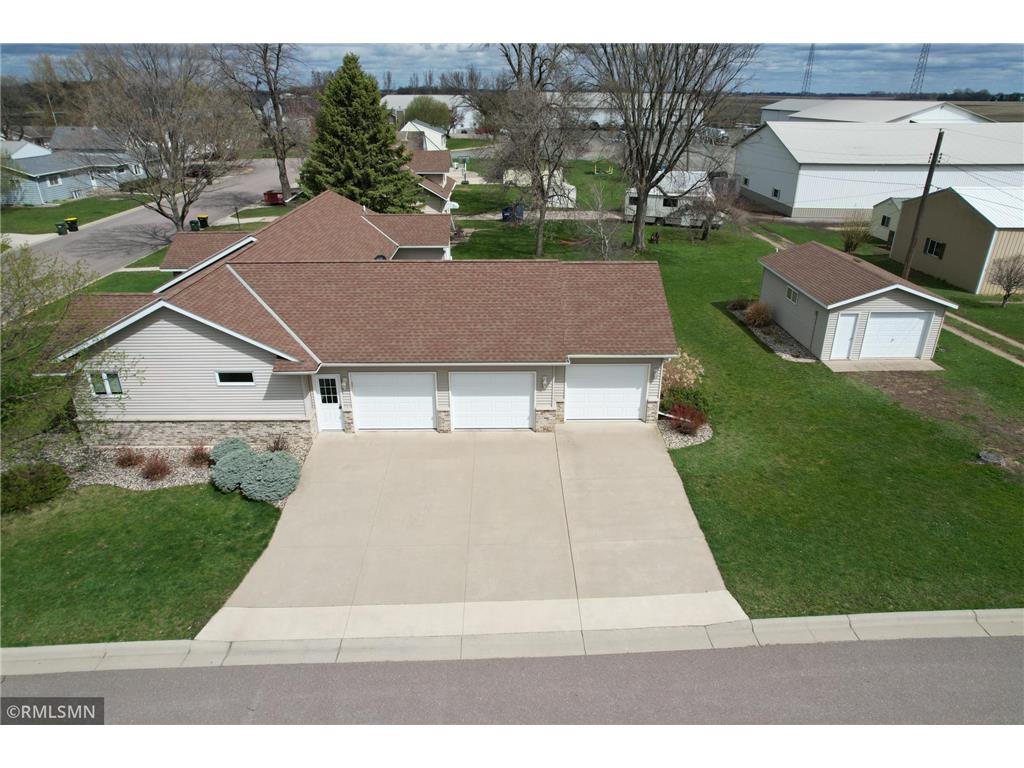 403 NE 2nd Street, Buffalo Lake, MN, 55314 | MLS: 6521404 | Edina Realty