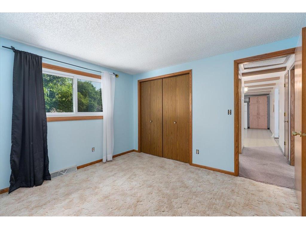 403 Walnut Drive, Woodville, WI, 54028 | MLS: 6749778 | Edina Realty