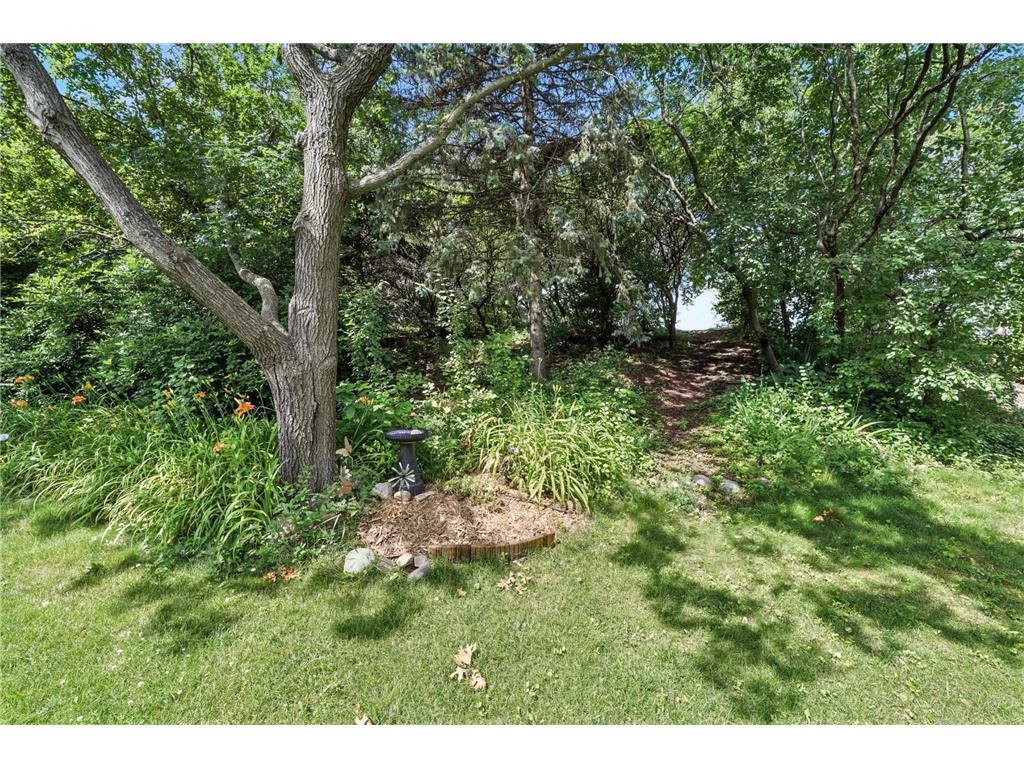 4049 Deerwood Trail, Eagan, MN, 55122 | MLS: 6753865 | Edina Realty