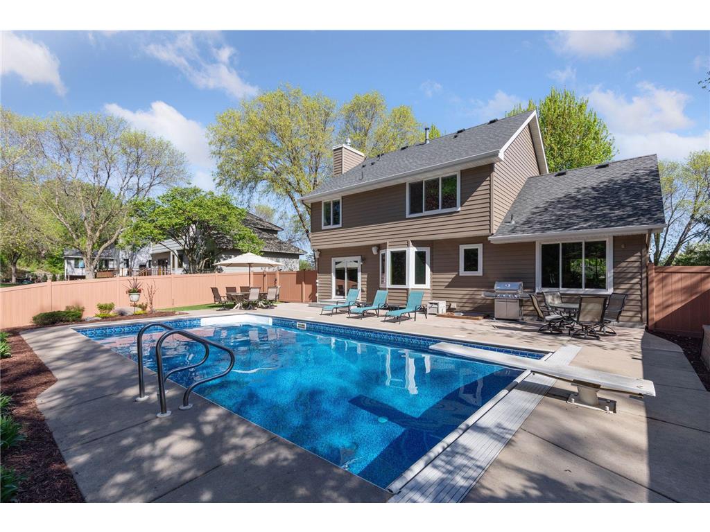 4049 Northview Terrace, Eagan, MN, 55123 | MLS: 6636635 | Edina Realty