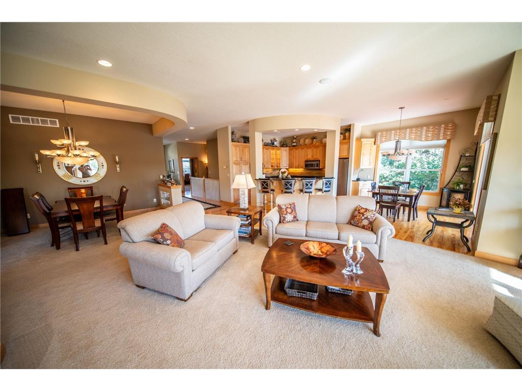 4063 Autumn Lake Court SW, Rochester, MN, 55902 | MLS: 6802522 | Edina ...