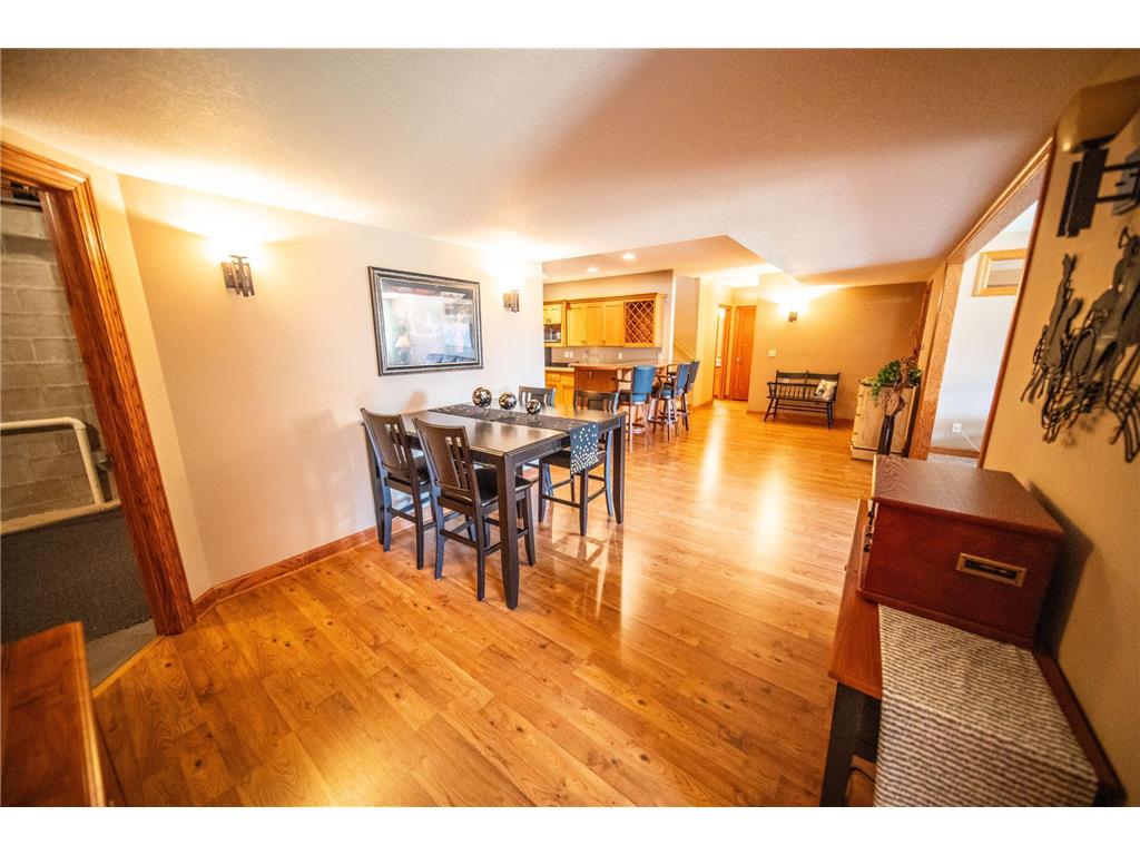 4063 Autumn Lake Court SW, Rochester, MN, 55902 | MLS: 6802522 | Edina ...
