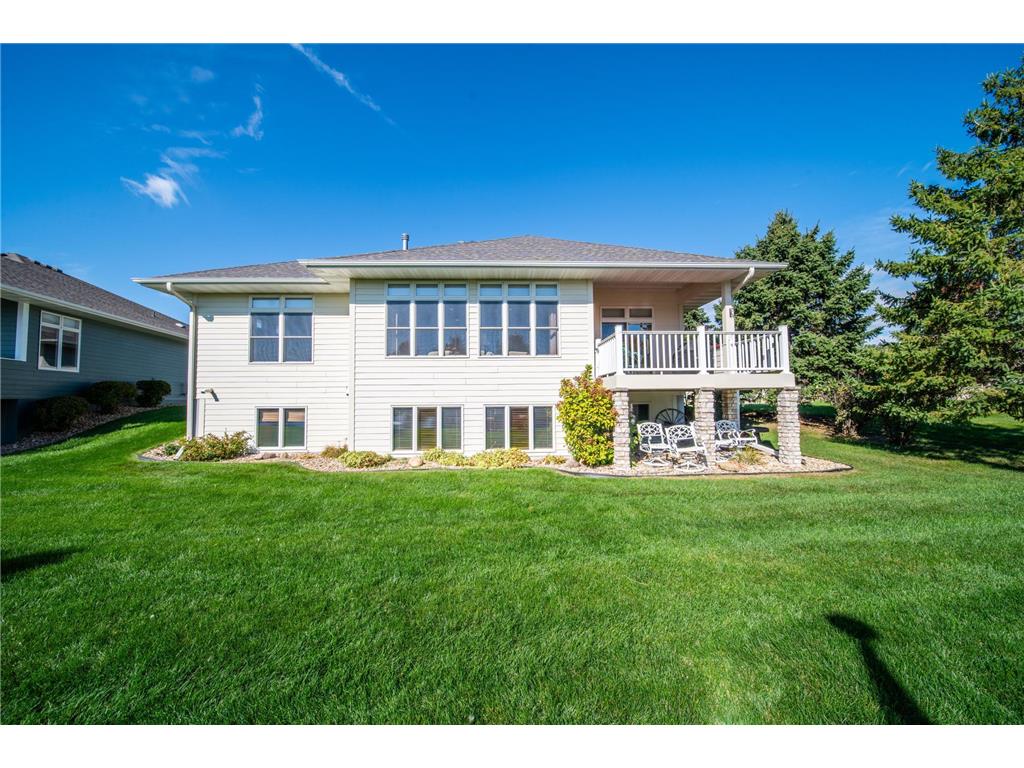 4063 Autumn Lake Court SW, Rochester, MN, 55902 | MLS: 6802522 | Edina ...