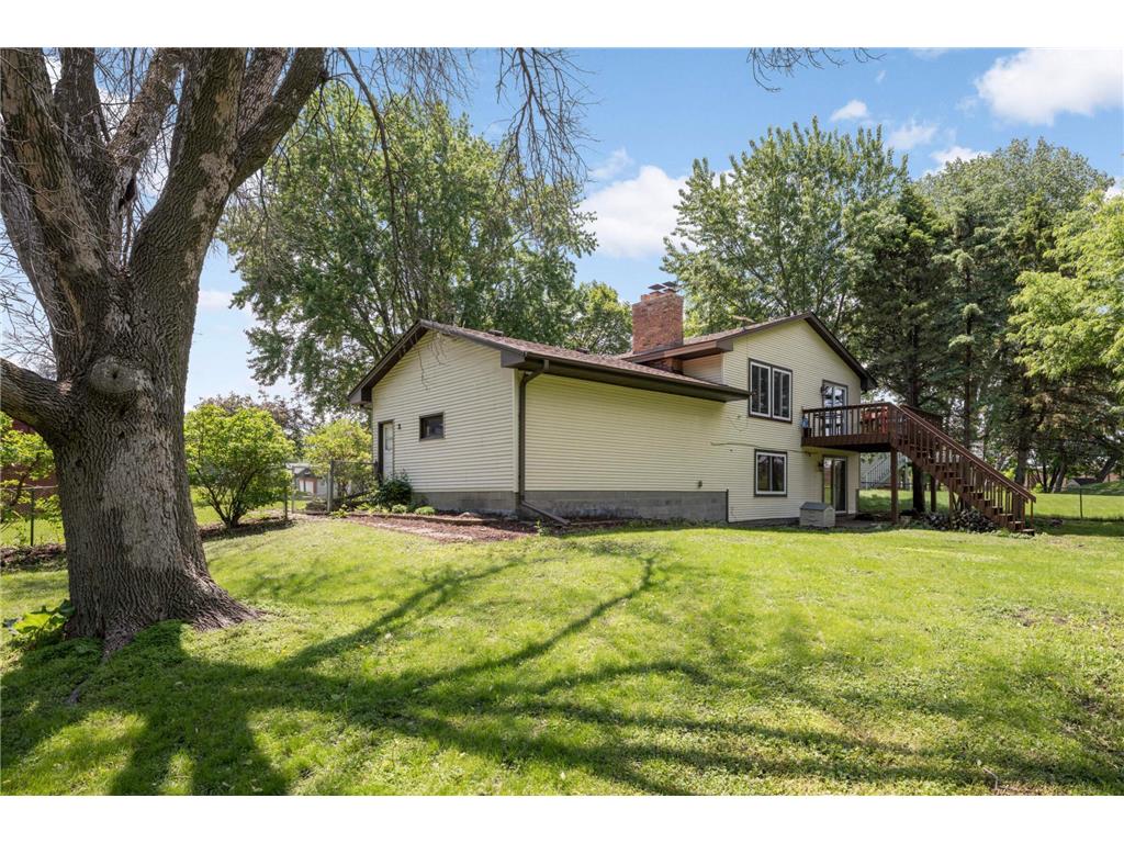 4065 Jordan Avenue N, New Hope, MN, 55427 | MLS: 6759973 | Edina Realty