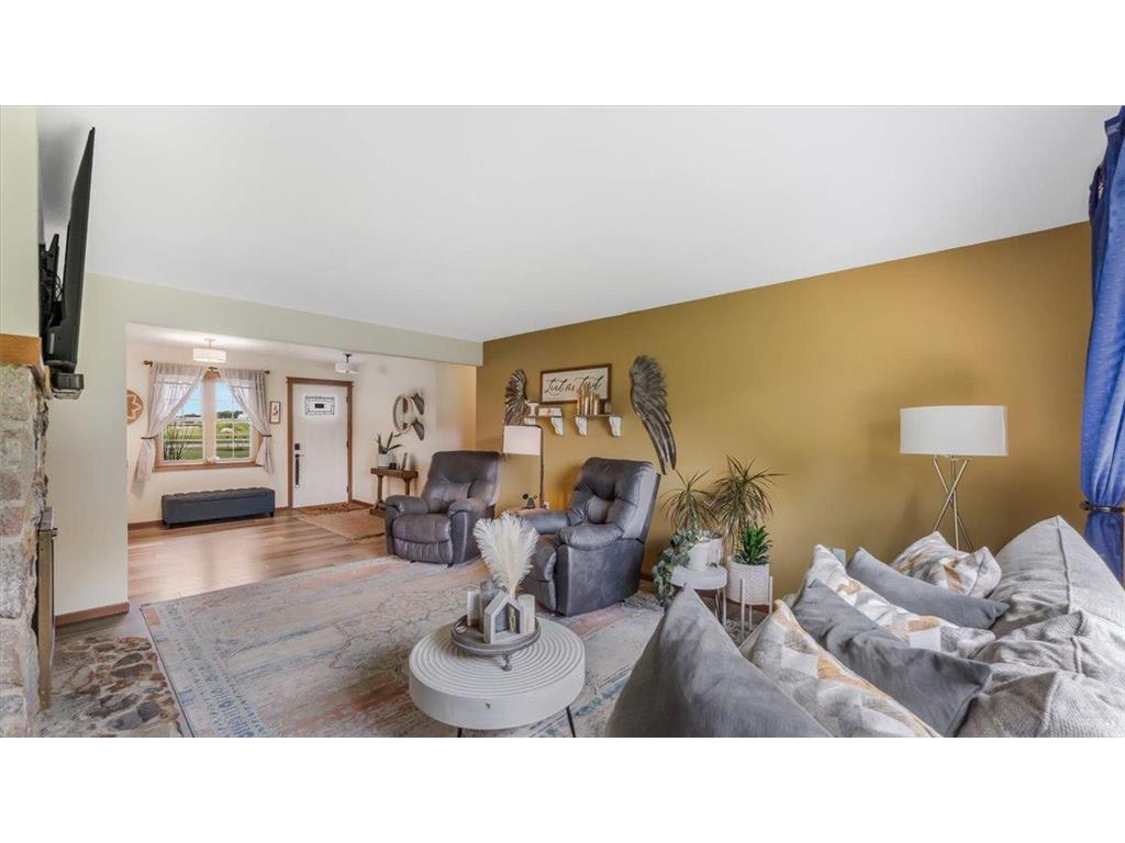 40725 State Highway 28, Sauk Centre, MN, 56378 | MLS: 6768429 | Edina ...