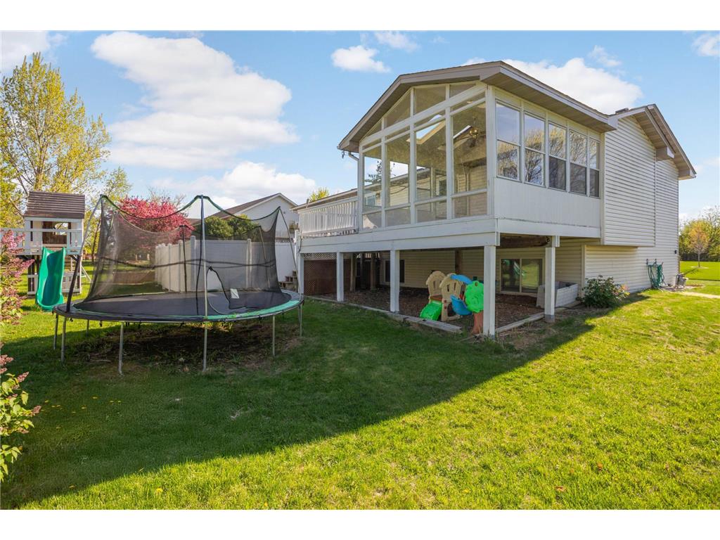409 5th Street NW, Saint Michael, MN, 55376 | MLS: 6722248 | Edina Realty