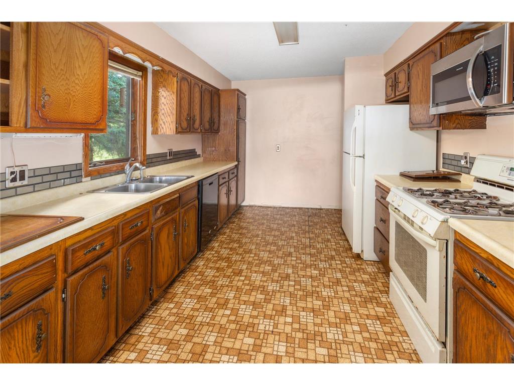 409 Dale Drive SE, Remer, MN, 56672 | MLS: 6699281 | Edina Realty