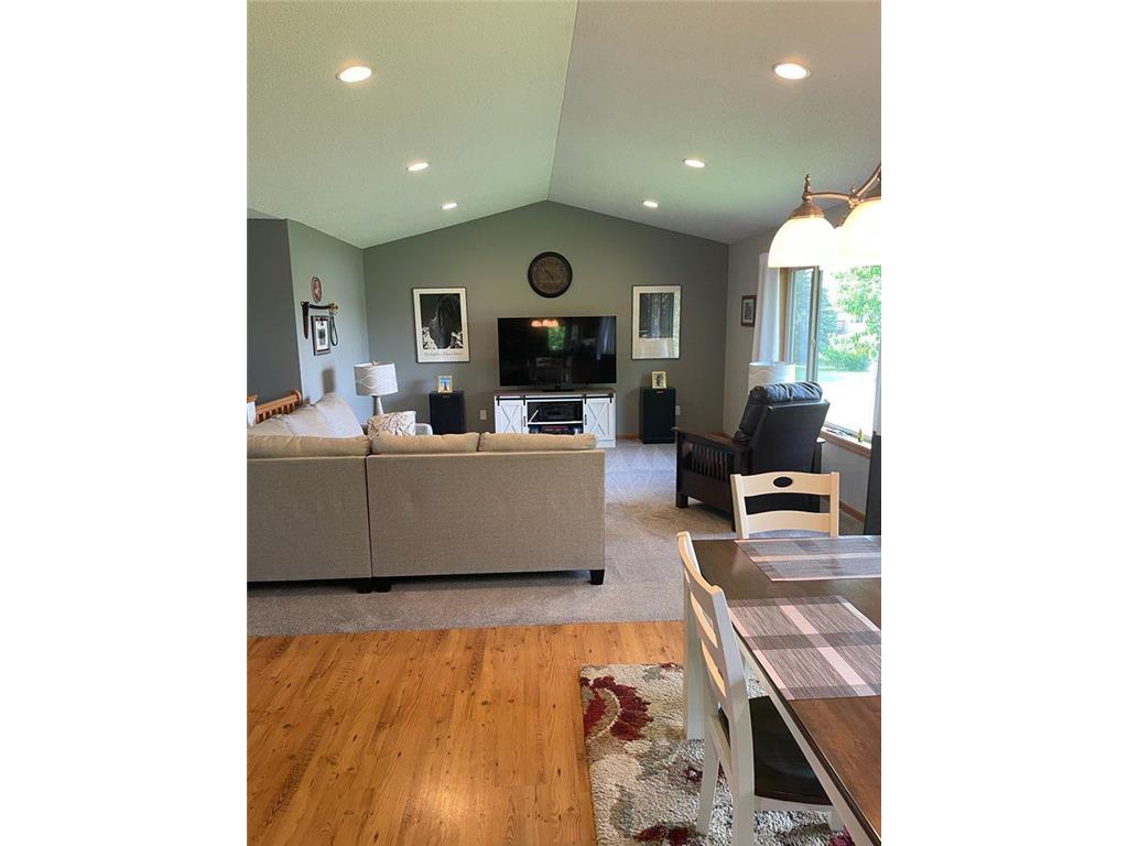 409 Iris Lane NE, Saint Joseph, MN, 56374 | MLS: 6734614 | Edina Realty