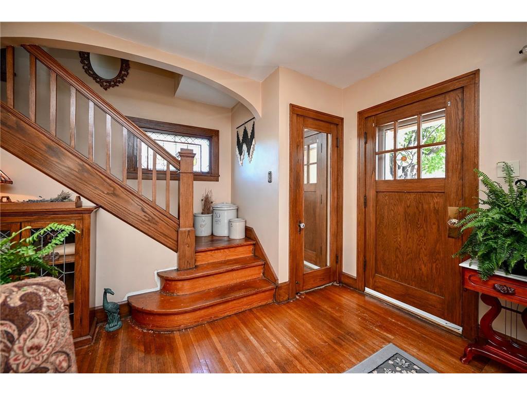 411 W Howard Street, Winona, MN, 55987 | MLS: 6763757 | Edina Realty