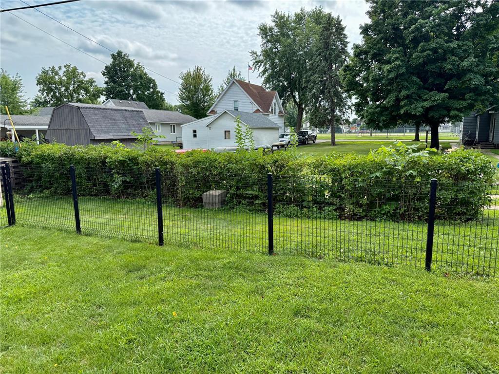 411 W Jewell Avenue, Lake City, MN, 55041 | MLS: 6773544 | Edina Realty