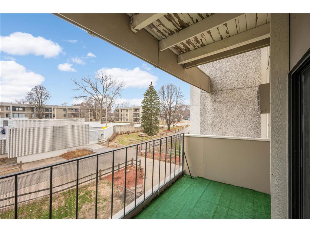 4110 Rahn Road #210, Eagan, MN, 55122 | MLS: 6705137 | Edina Realty