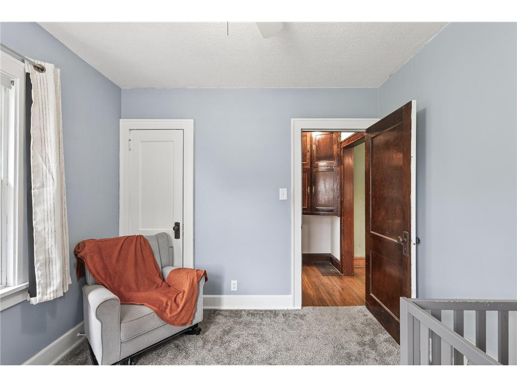 4111 6th Street NE, Columbia Heights, MN, 55421 | MLS: 6758689 | Edina ...