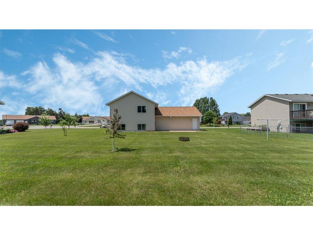 413 Morning View Court, Sauk Centre, MN, 56378 | MLS: 6741736 | Edina ...