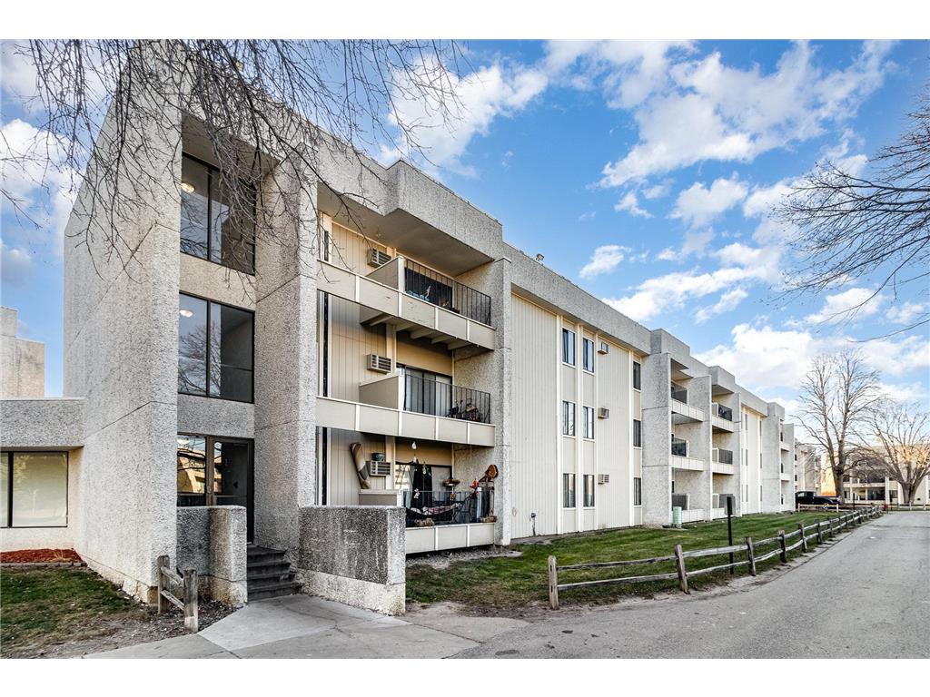 4130 Rahn Road #303, Eagan, MN, 55122 | MLS: 6504857 | Edina Realty