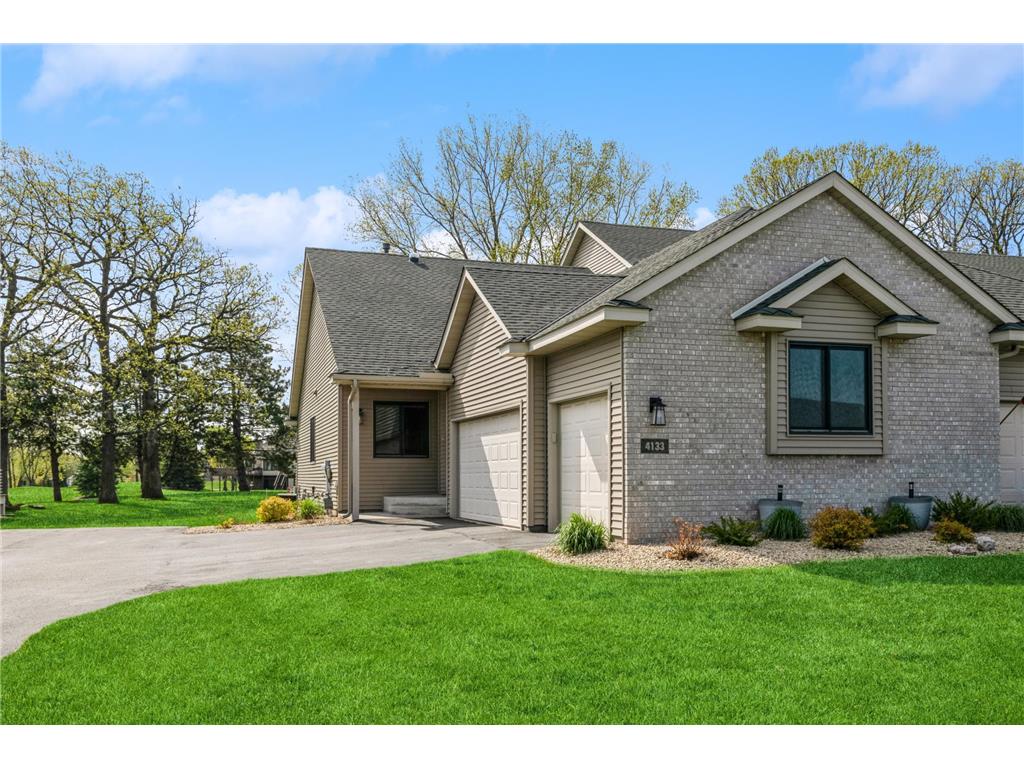 4133 93rd Avenue N, Brooklyn Park, MN, 55443 | MLS: 6532628 | Edina Realty