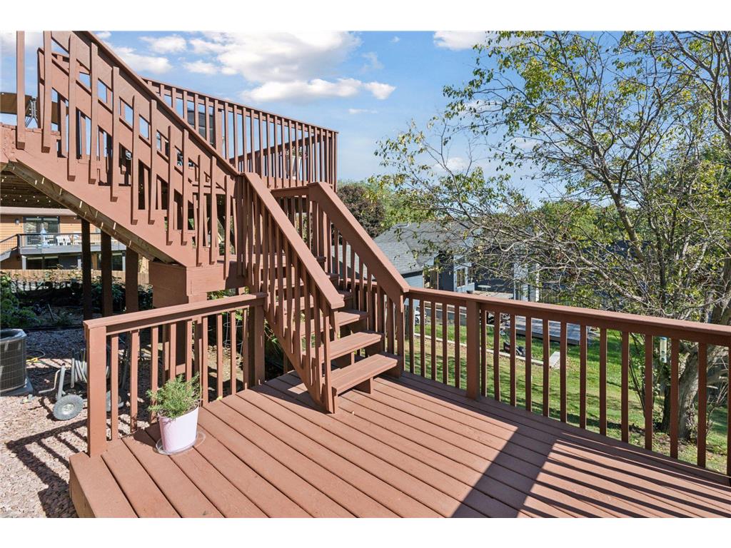 4156 Hilltop Lane, Eagan, MN, 55123 | MLS: 6805780 | Edina Realty