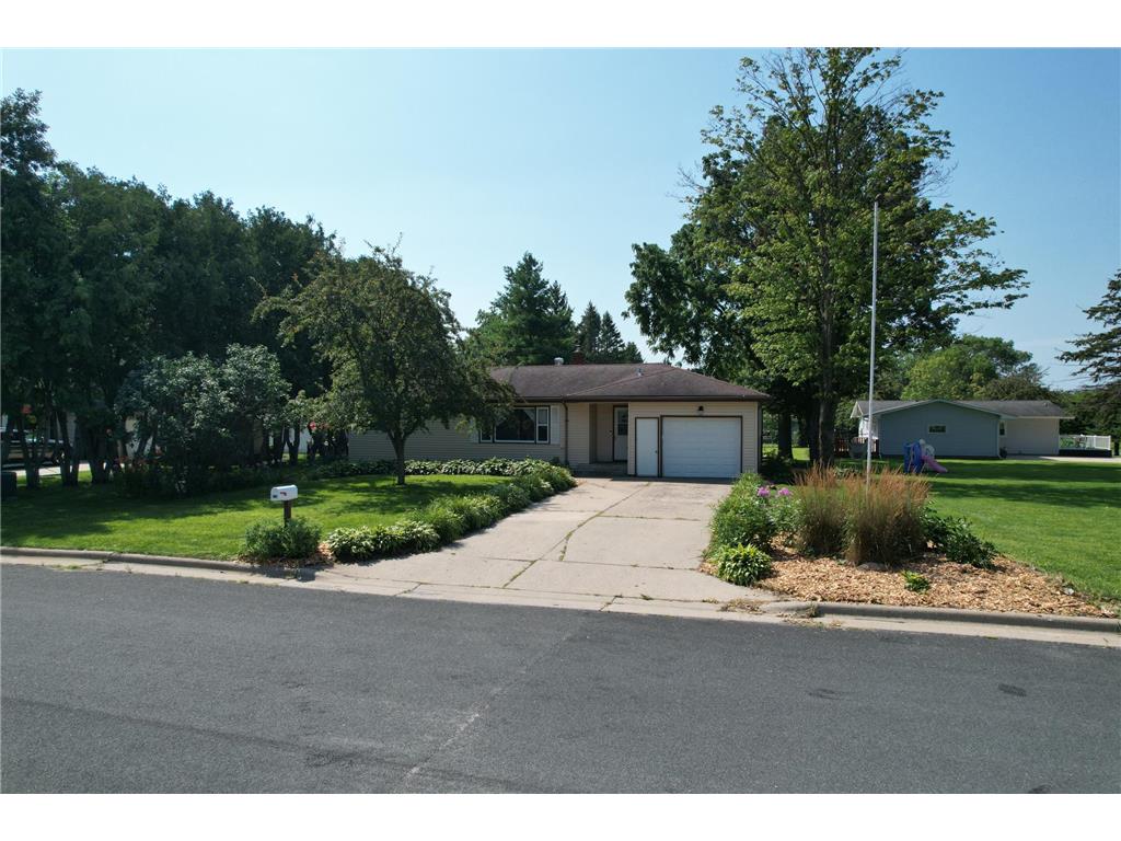 416 Smith Street, Spring Valley, MN, 55975 | MLS: 6271944 | Edina Realty