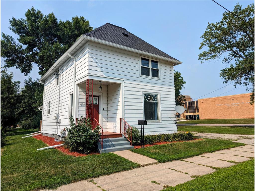 417 Hoosac Street E, Waterville, MN, 56096 | MLS: 6402868 | Edina Realty