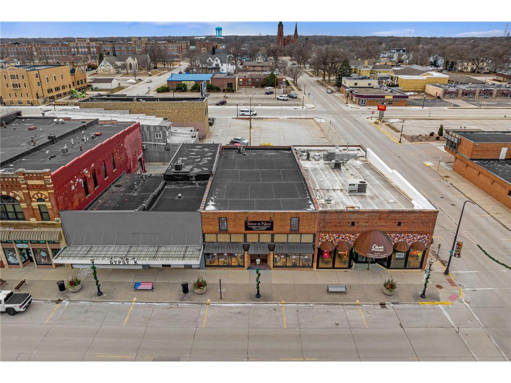 417 N Main Street, Austin, MN, 55912 | MLS: 6684400 | Edina Realty