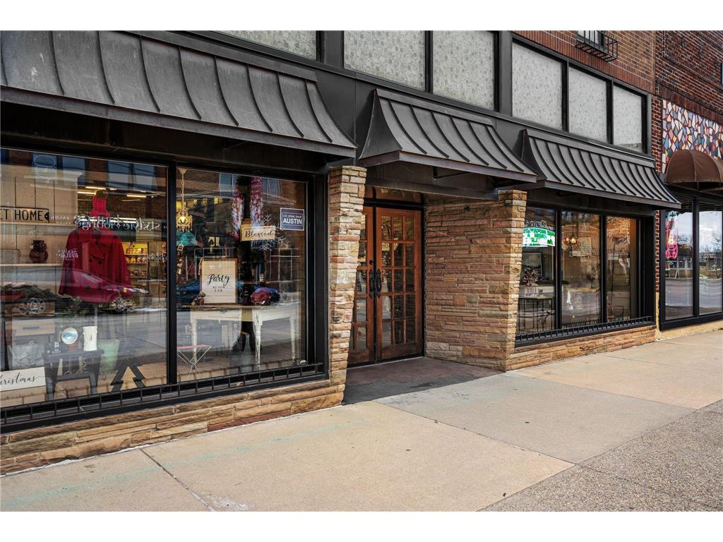 417 N Main Street, Austin, MN, 55912 | MLS: 6684400 | Edina Realty