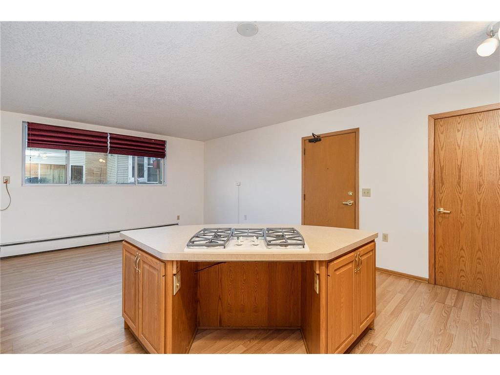 4172 Adair Avenue N #2, Robbinsdale, MN, 55422 | MLS: 6600407 | Edina ...