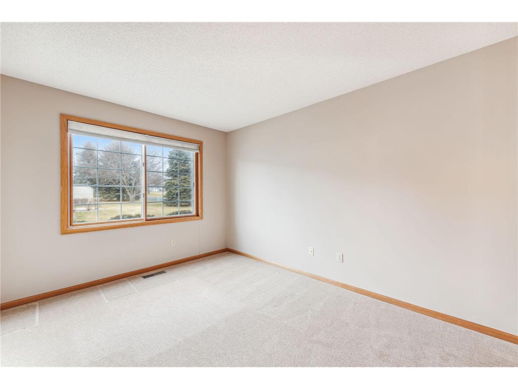 4175 Beaver Dam Road, Eagan, MN, 55122 | MLS: 6482664 | Edina Realty