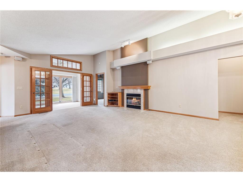 4175 Beaver Dam Road, Eagan, MN, 55122 | MLS: 6482664 | Edina Realty