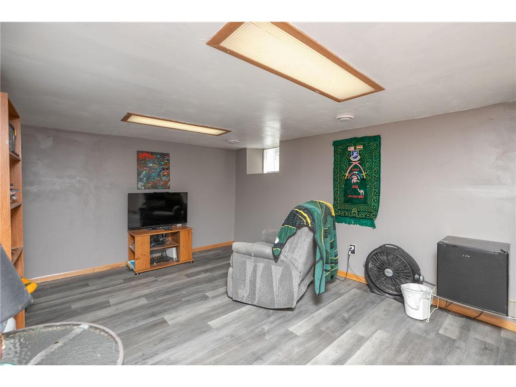 418 Main Street W, Wabasha, MN, 55981 | MLS: 6538050 | Edina Realty