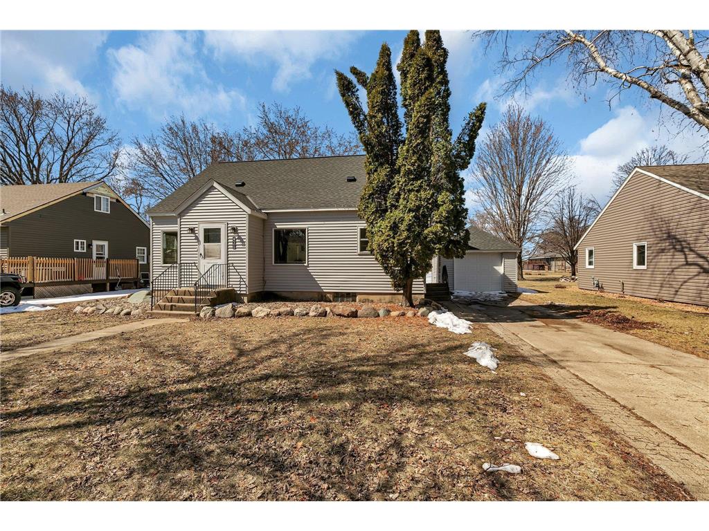 421 S Prairie Ave, Brooten, MN, 56316 | MLS: 6697839 | Edina Realty