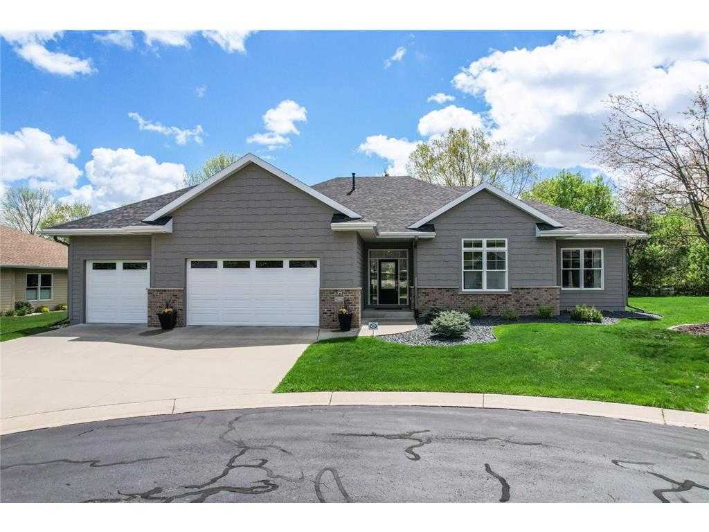 4228 Autumn View Lane SW, Rochester, MN, 55902 | MLS: 6533290 | Edina ...