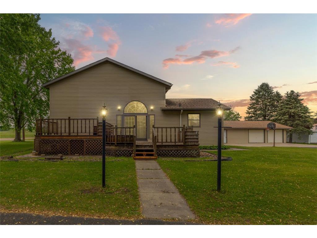 425 W Franklin Street, Morristown, MN, 55052 | MLS: 6727831 | Edina Realty