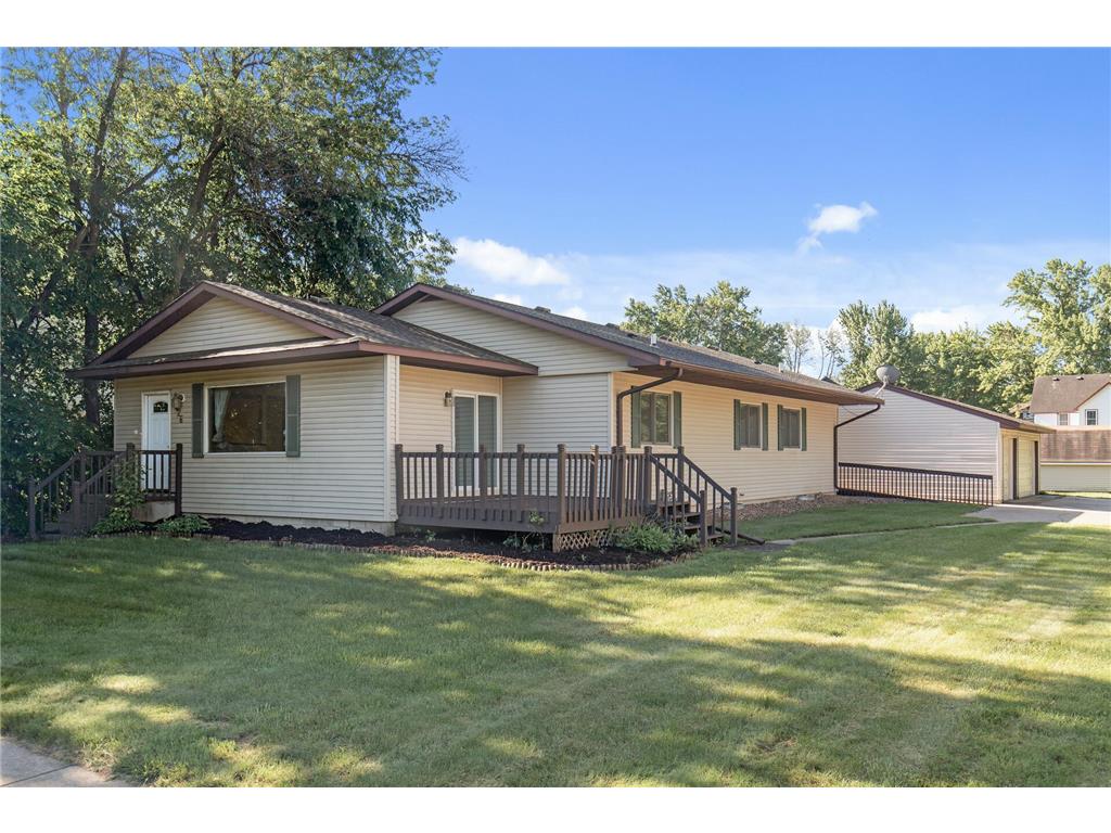 426 W 4th Street, New Richmond, WI, 54017 | MLS: 6550182 | Edina Realty