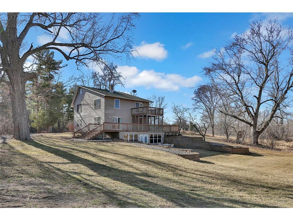 42812 Cedarcrest Trail, Harris, MN, 55032 | MLS: 6502439 | Edina Realty