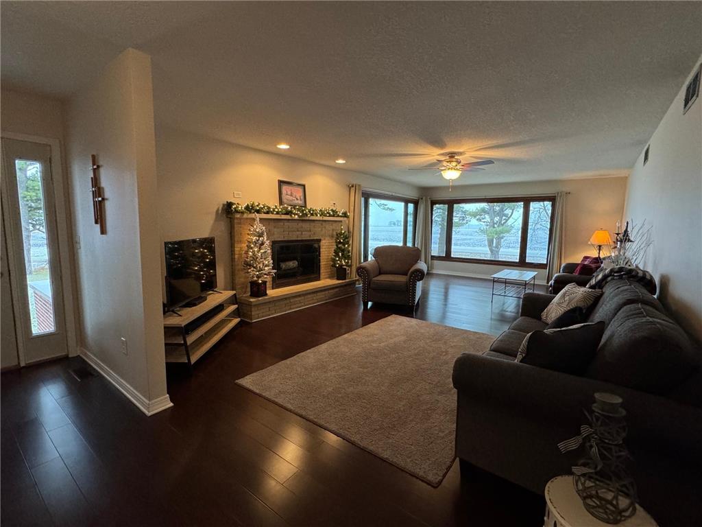 4301 95th Street SW, Stewartville, MN, 55976 | MLS: 6466007 | Edina Realty