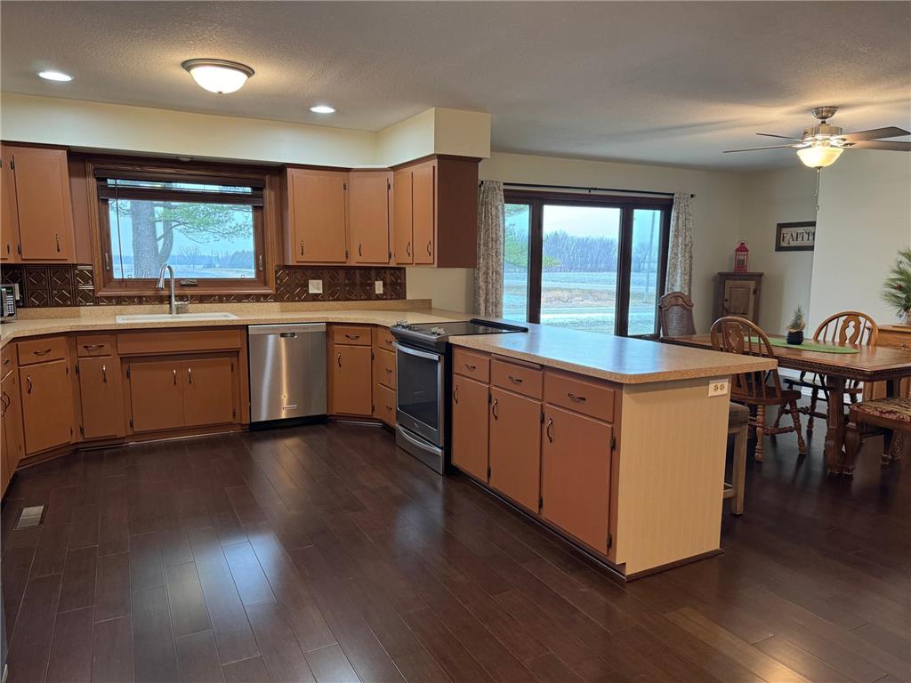 4301 95th Street SW, Stewartville, MN, 55976 | MLS: 6466007 | Edina Realty